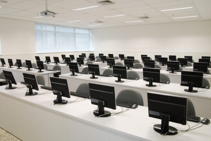 Como utilizar o laboratório de informática? - Tecnologia Educacional